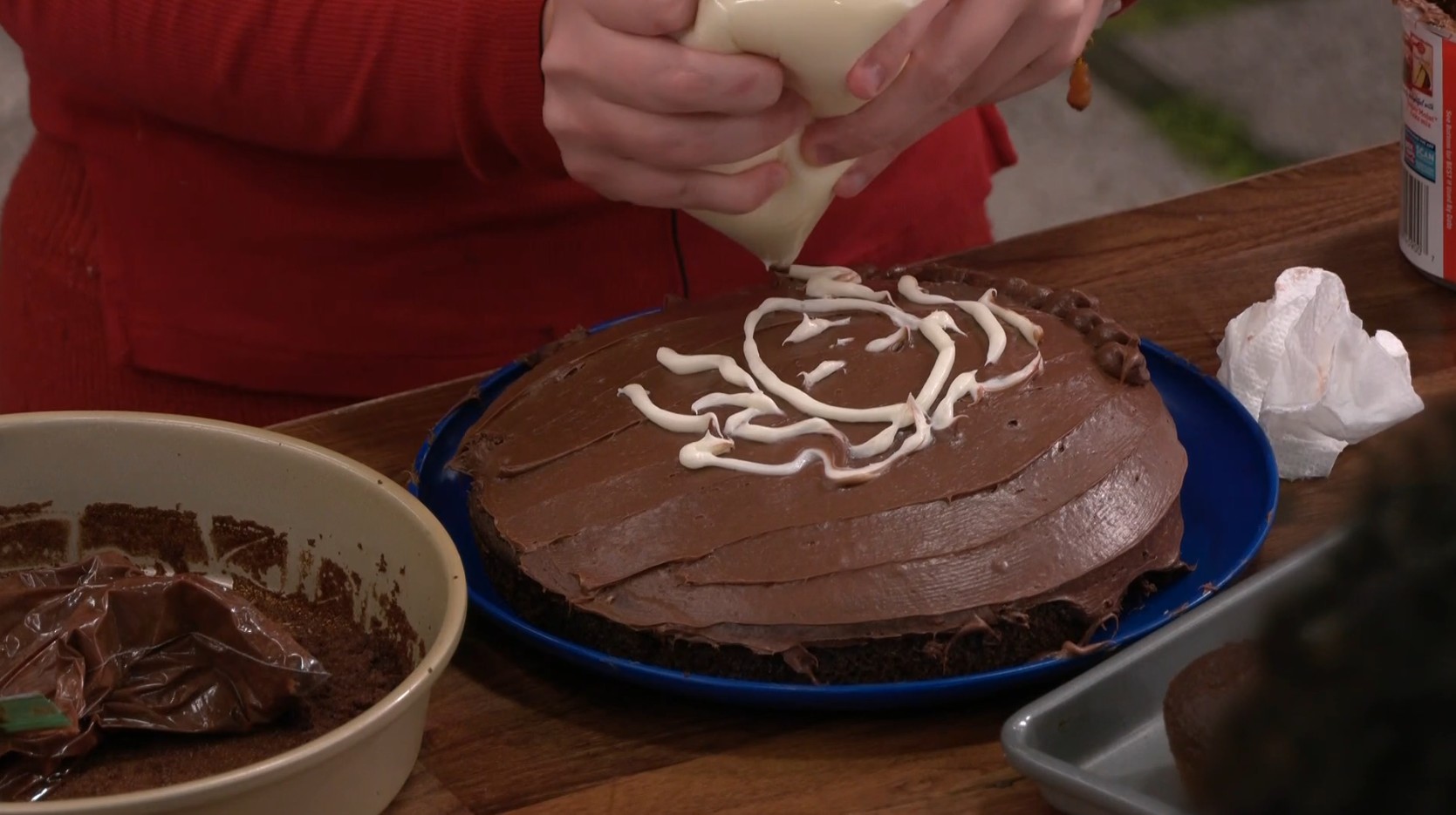 bblf-bb27-20250921-1550-cake-02 – Big Brother Network